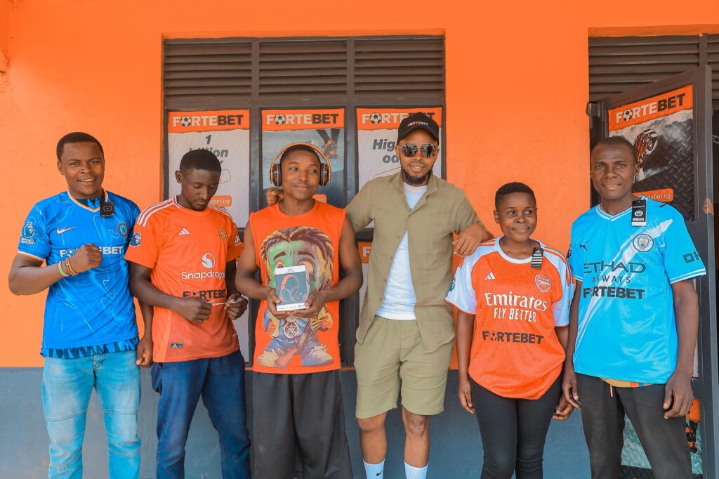 OVER 1,000 CLIENTS ‘TAKE HOME’ FORTEBET GIFTS IN FORTPORTAL, BUNDIBUGYO ...